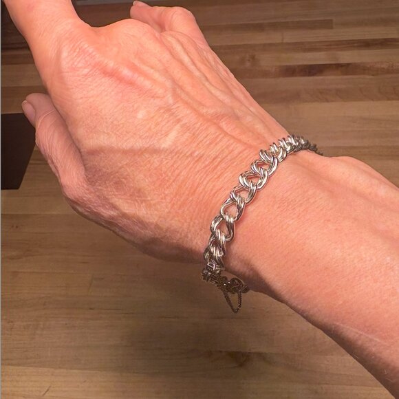 James Avery | Jewelry | James Avery Sterling Silver Double Curb Medium Charm Bracelet With ...